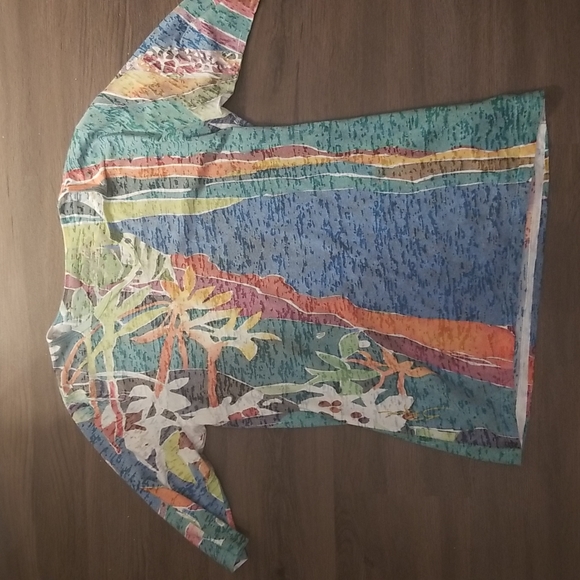 Sherri Reeve | Tops | Maui Artist Sherri Reeve Tee Shirt | Poshmark